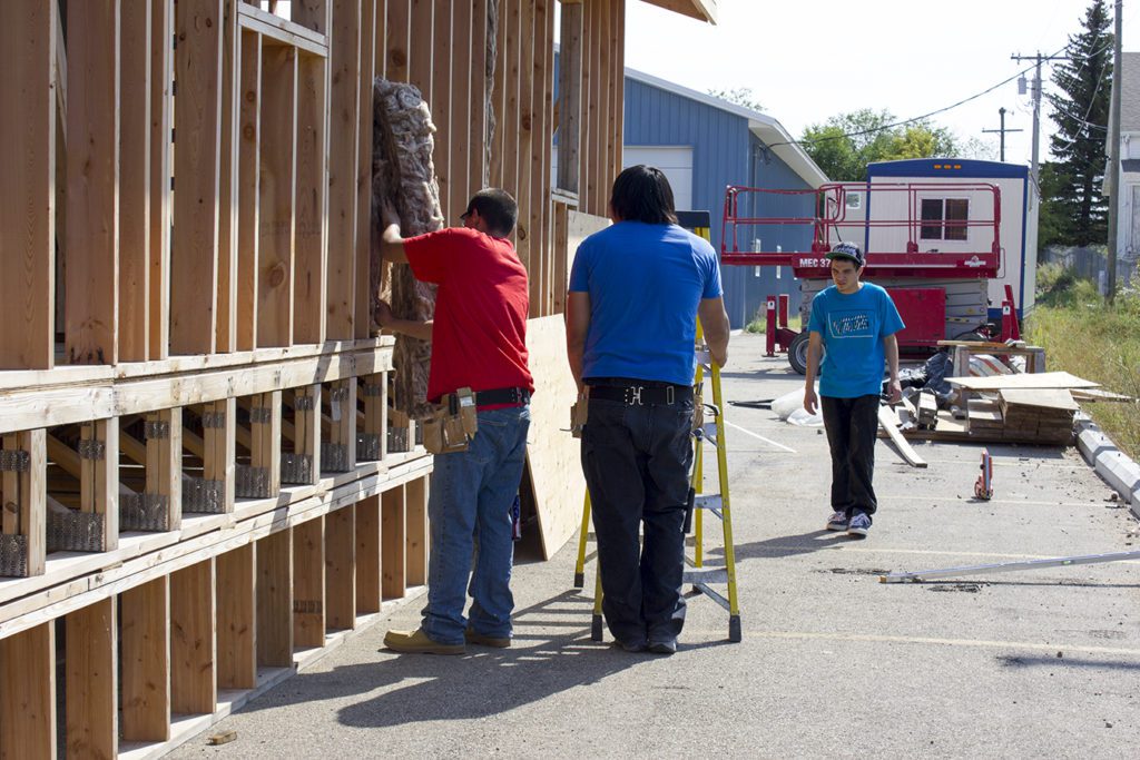 Carpentry – Certificate Program | Cankdeska Cikana Community College